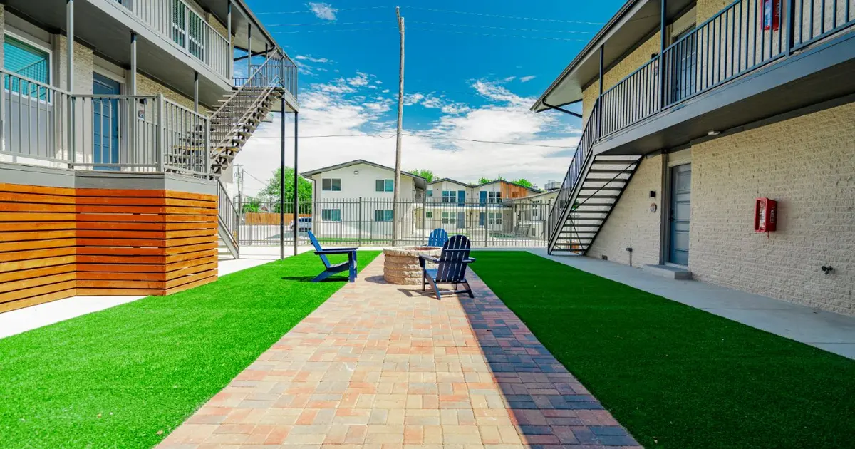 Home | Parkside Green at Bishop Ridge